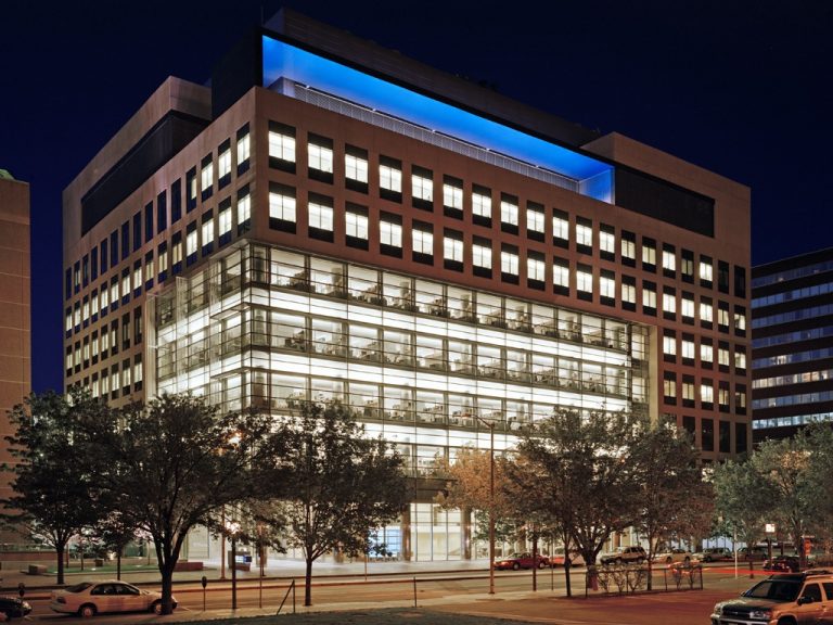 Broad Institute – Lam Partners