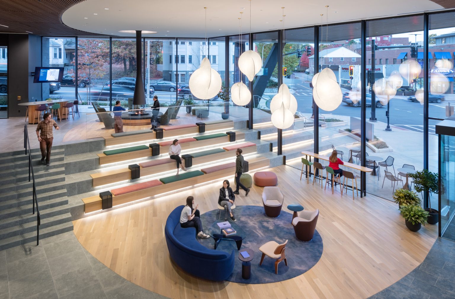 Reservoir Woods Lobby at 930 Winter Street – Lam Partners